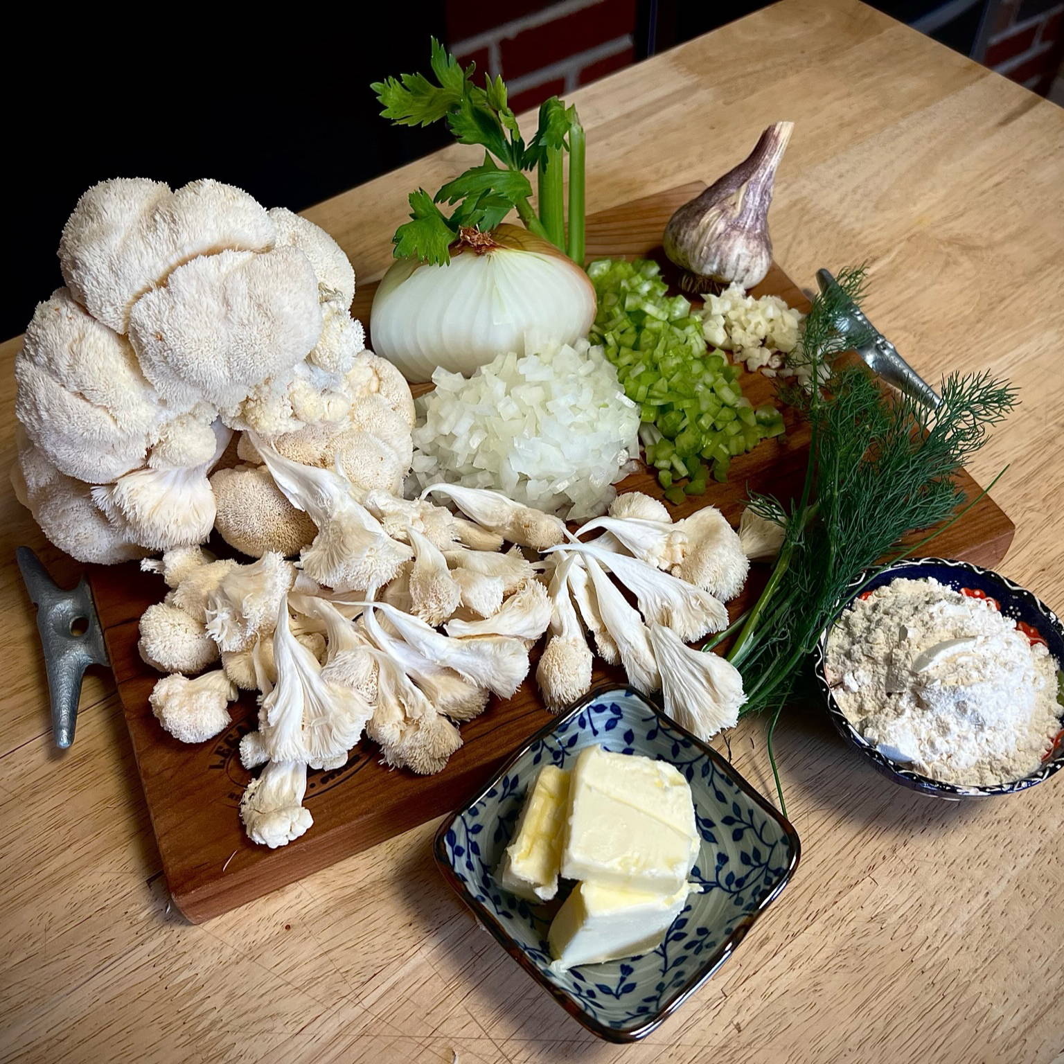 5 of the Best Ways to Cook Lion's Mane Mushrooms with Recipes | North Spore